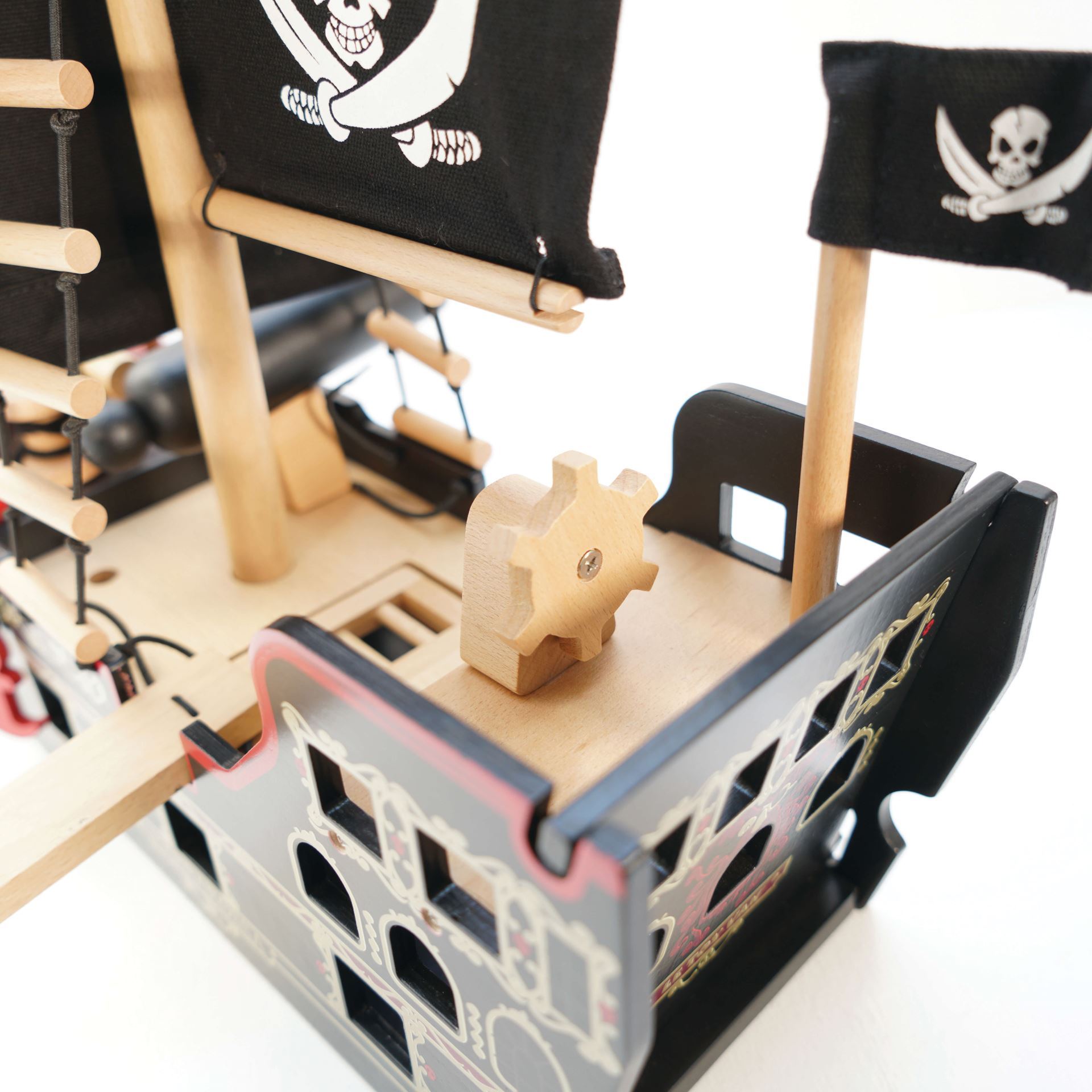Barbarossa Pirate Ship | Le Toy Van (TV246) | Mulberry Bush